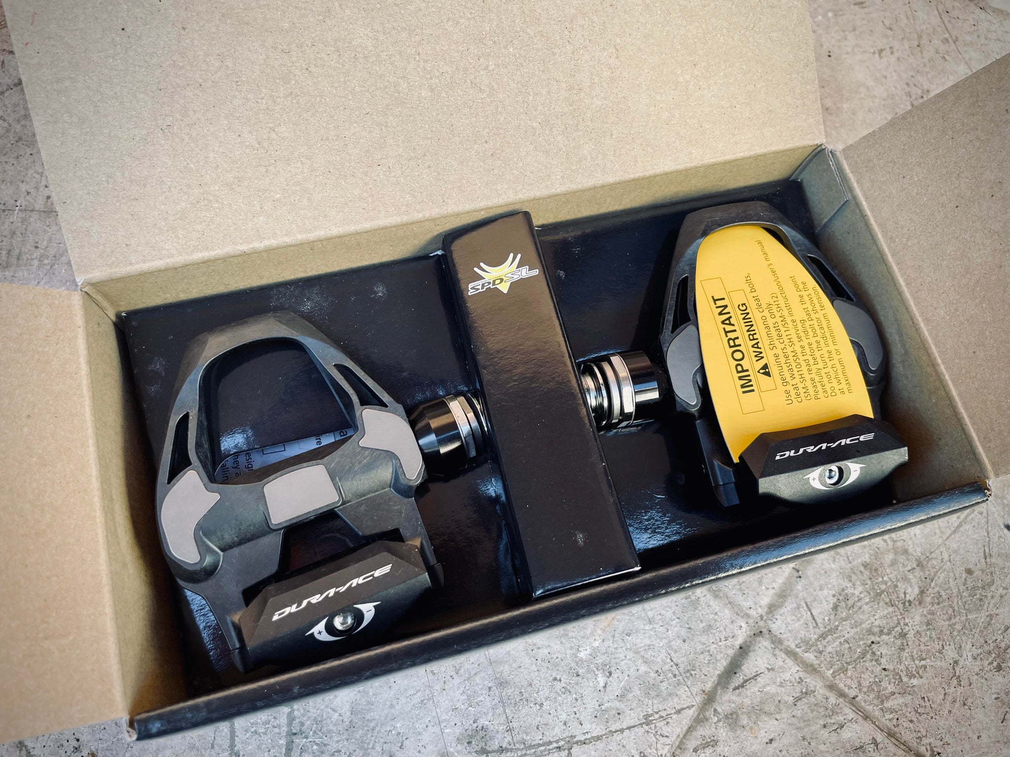 Shimano Dura-Ace R9000 Pedals – Als Bikes